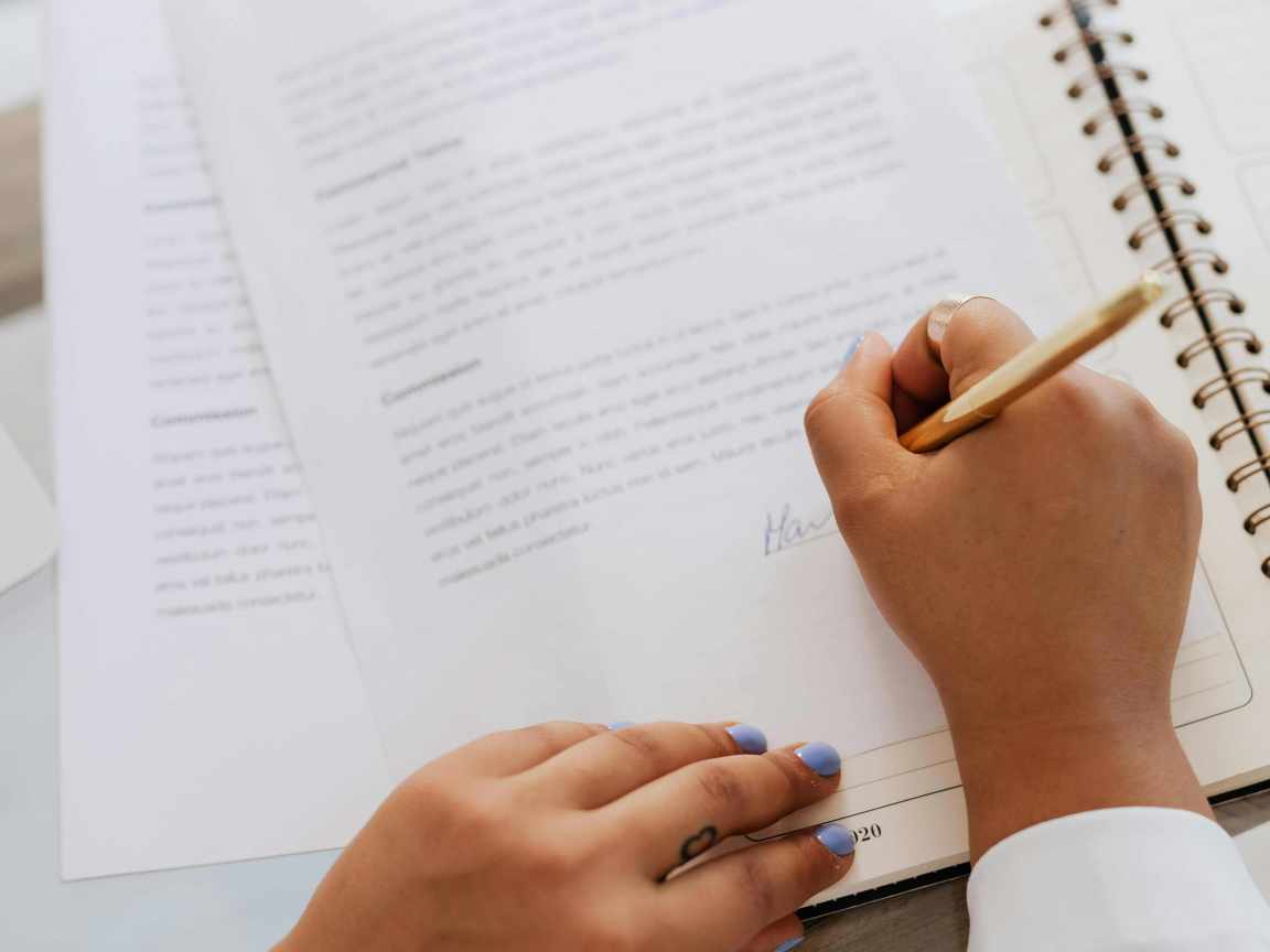 Translation vs Interpreting: What's the Difference? | Wolfestone UK